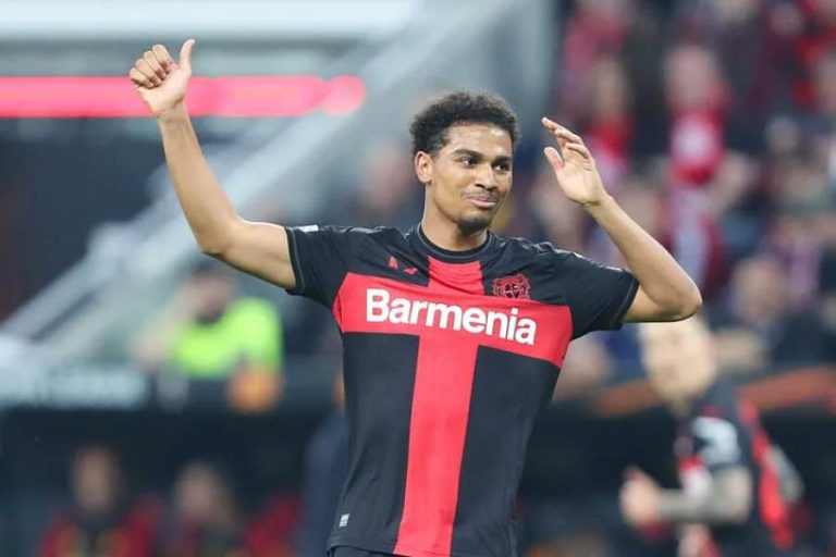 Amine Adli : Biographie, parcours, salaire, records et plus